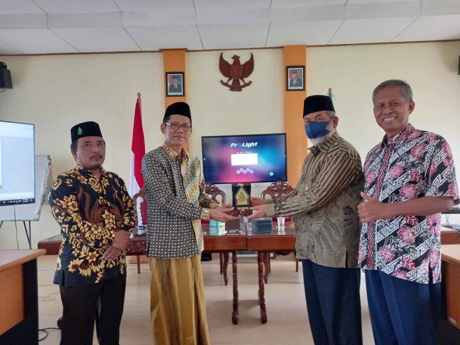 Fakultas Ushuluddin dan Humaniora – Universitas Islam Negeri (UIN ...